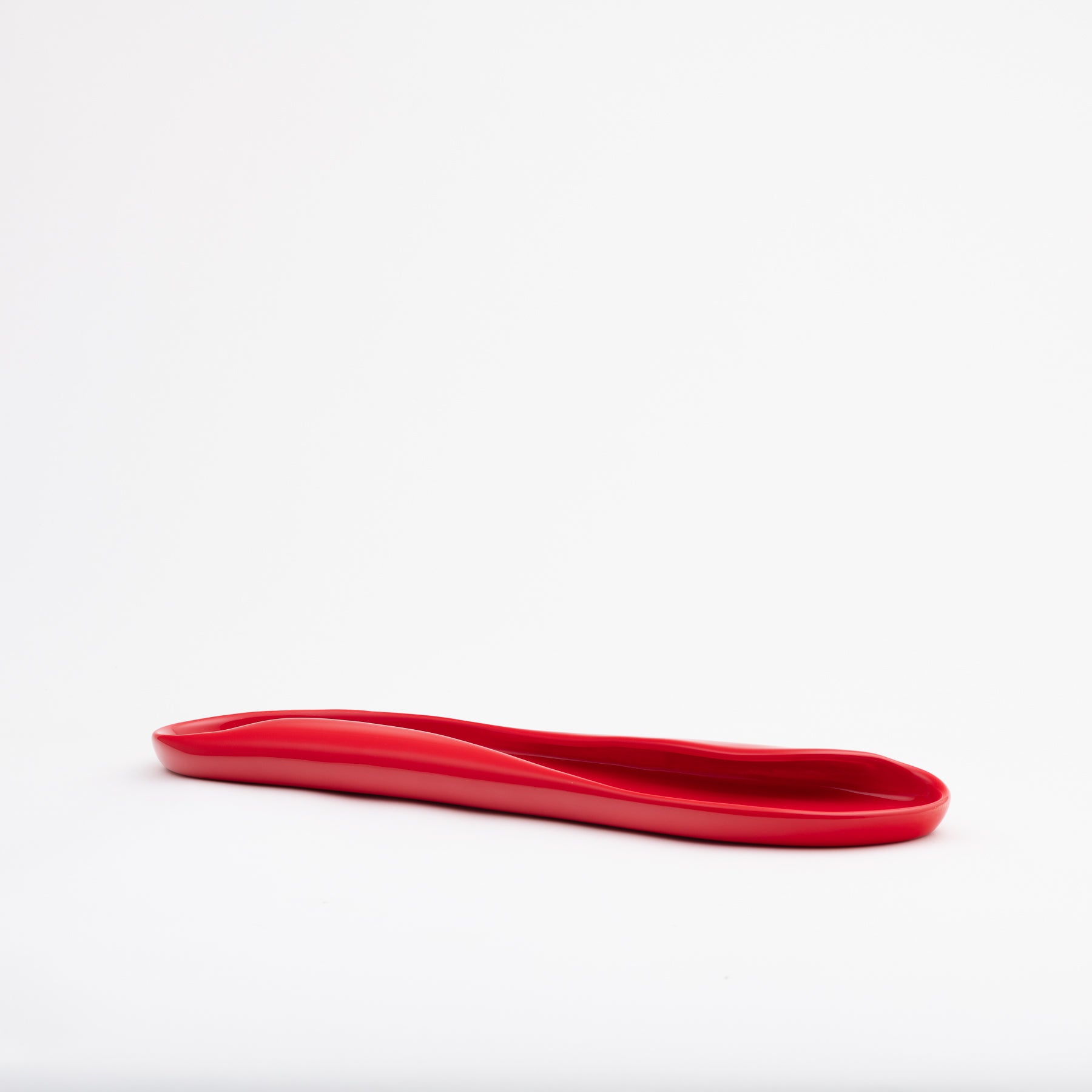 American Modern Celery Dish - Poppy Red – Bauer Pottery