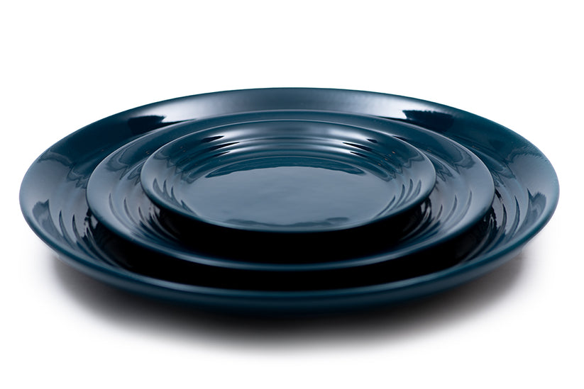 Place Setting Set – Bauer Pottery